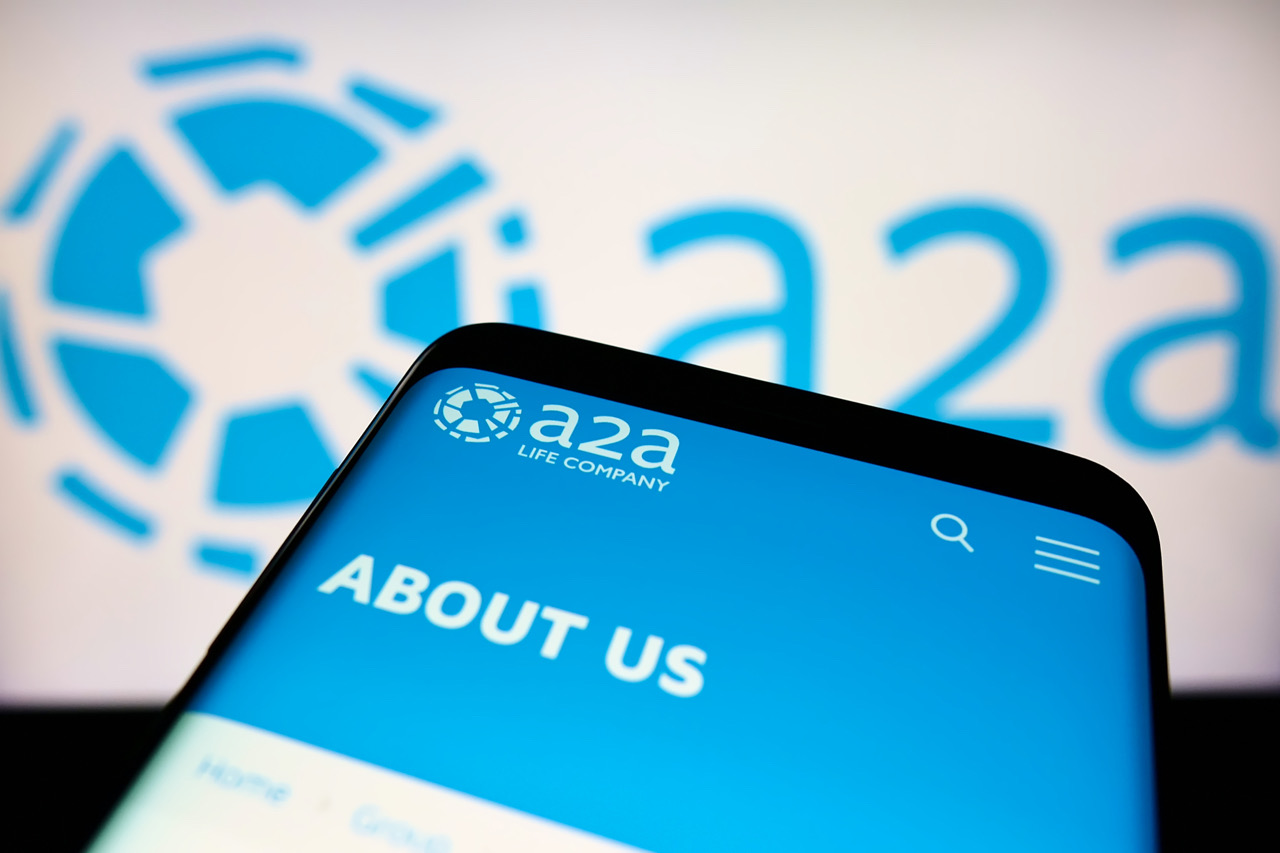 A2A sponsor della Roma: sullo sfondo il termovalorizzatore nella ...